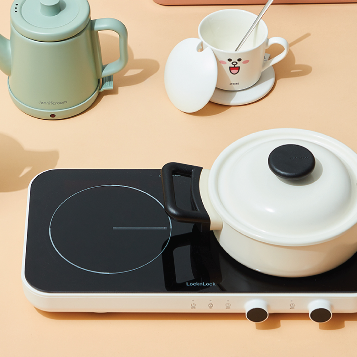 Home [mediumandmore.com]